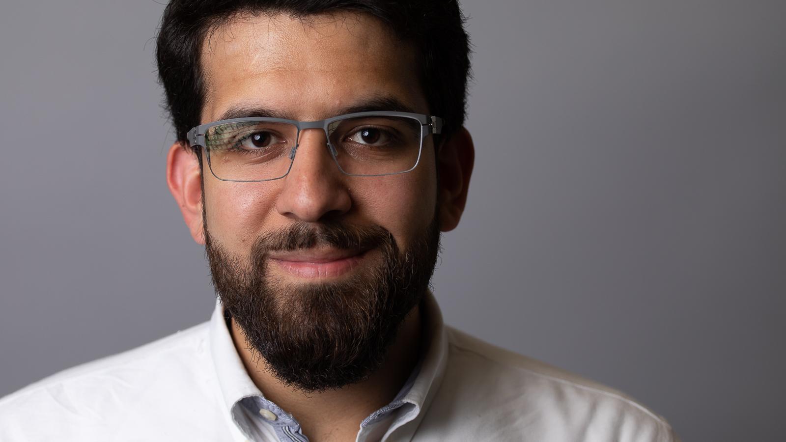 Mohammad Kh Gh H A A Lari | SOAS